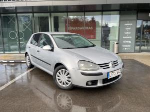 Pelēks Volkswagen Golf 2004 Alīta, ar dzinēja tilpumu 2.00 L un nobraukumu 317 tūkst. km par 1350 €, foto  vietnē AUTOMOTO.COM.LV