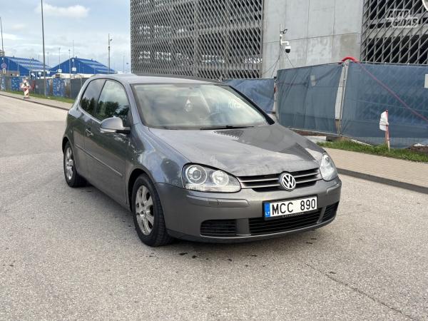 Grey Volkswagen Golf 2004 in Kaunas, with an engine capacity of 1.90 L and mileage of 380 thousand km for 1800 €, photo 1 on AUTOMOTO.COM.LV