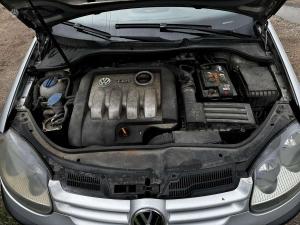 Grey Volkswagen Golf 2004 in Kaunas, with an engine capacity of 1.90 L and mileage of 362 thousand km for 750 €, photo 9 on AUTOMOTO.COM.LV