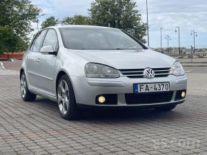 Pelēks Volkswagen Golf 2004 Rīga, ar dzinēja tilpumu 1.90 L un nobraukumu 500 tūkst. km par 1700 €, foto 6 vietnē AUTOMOTO.COM.LV