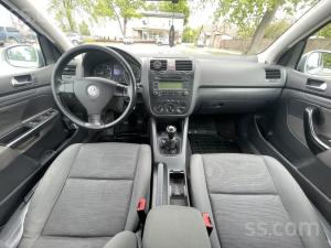 Pelēks Volkswagen Golf 2004 Rīga, ar dzinēja tilpumu 1.90 L un nobraukumu 500 tūkst. km par 1700 €, foto 9 vietnē AUTOMOTO.COM.LV