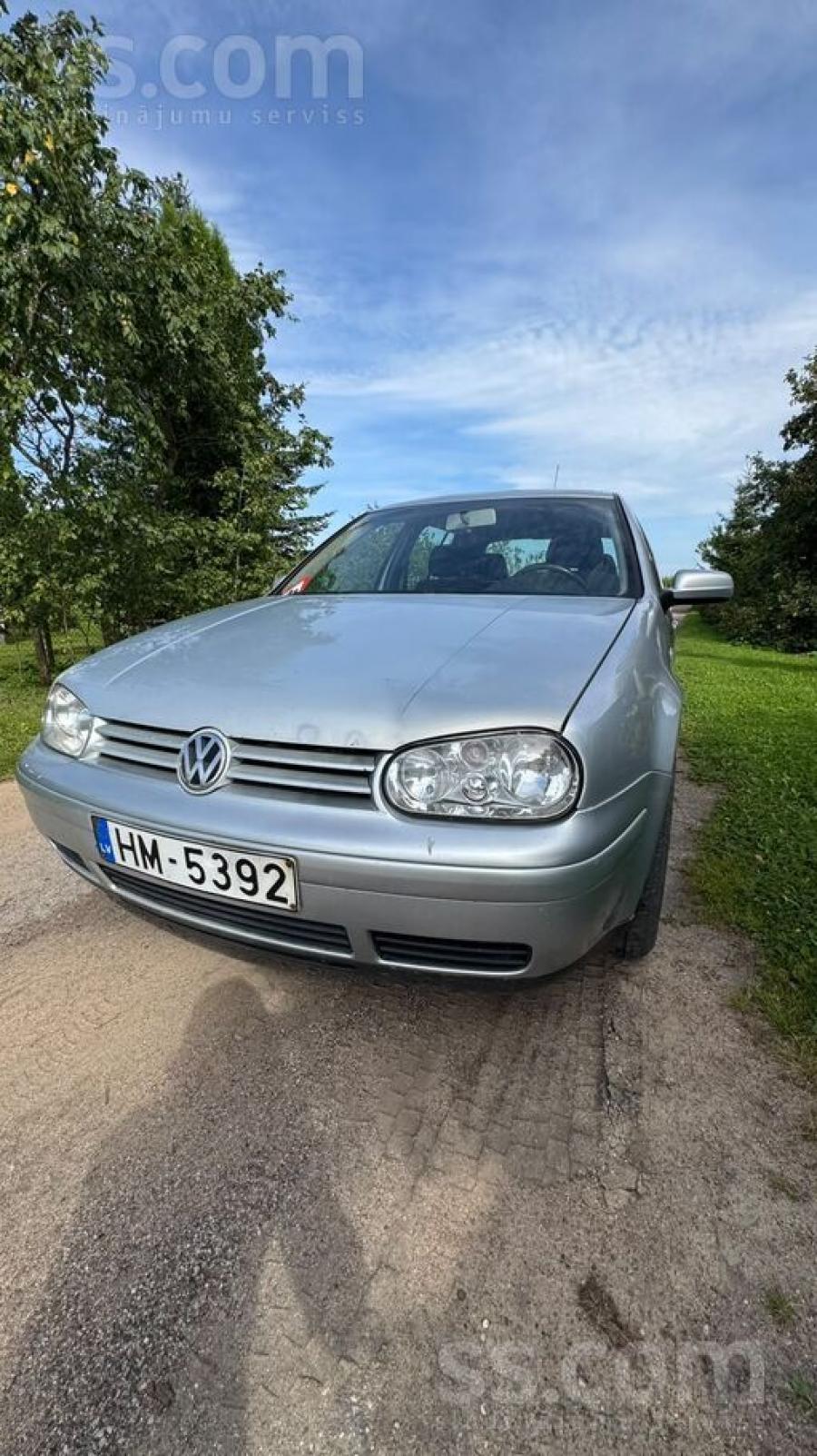 Grey Volkswagen Golf 2004 in Riga, with an engine capacity of 1.90 L and mileage of 296 thousand km for 1700 €, photo 7 on AUTOMOTO.COM.LV