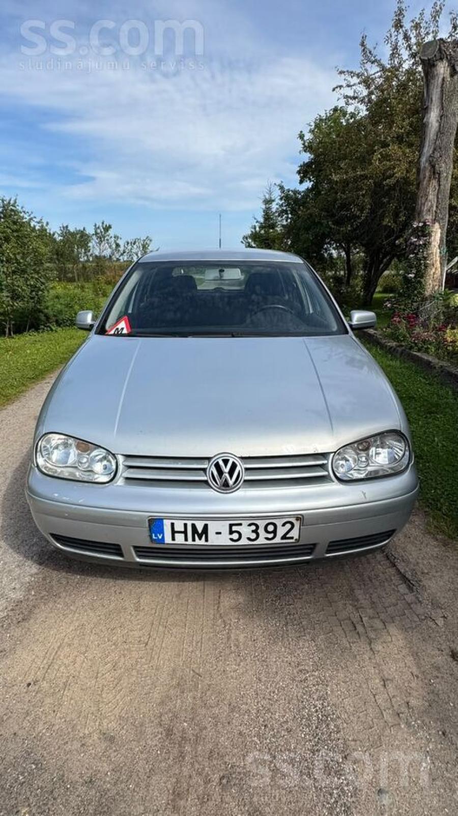 Grey Volkswagen Golf 2004 in Riga, with an engine capacity of 1.90 L and mileage of 296 thousand km for 1700 €, photo 8 on AUTOMOTO.COM.LV