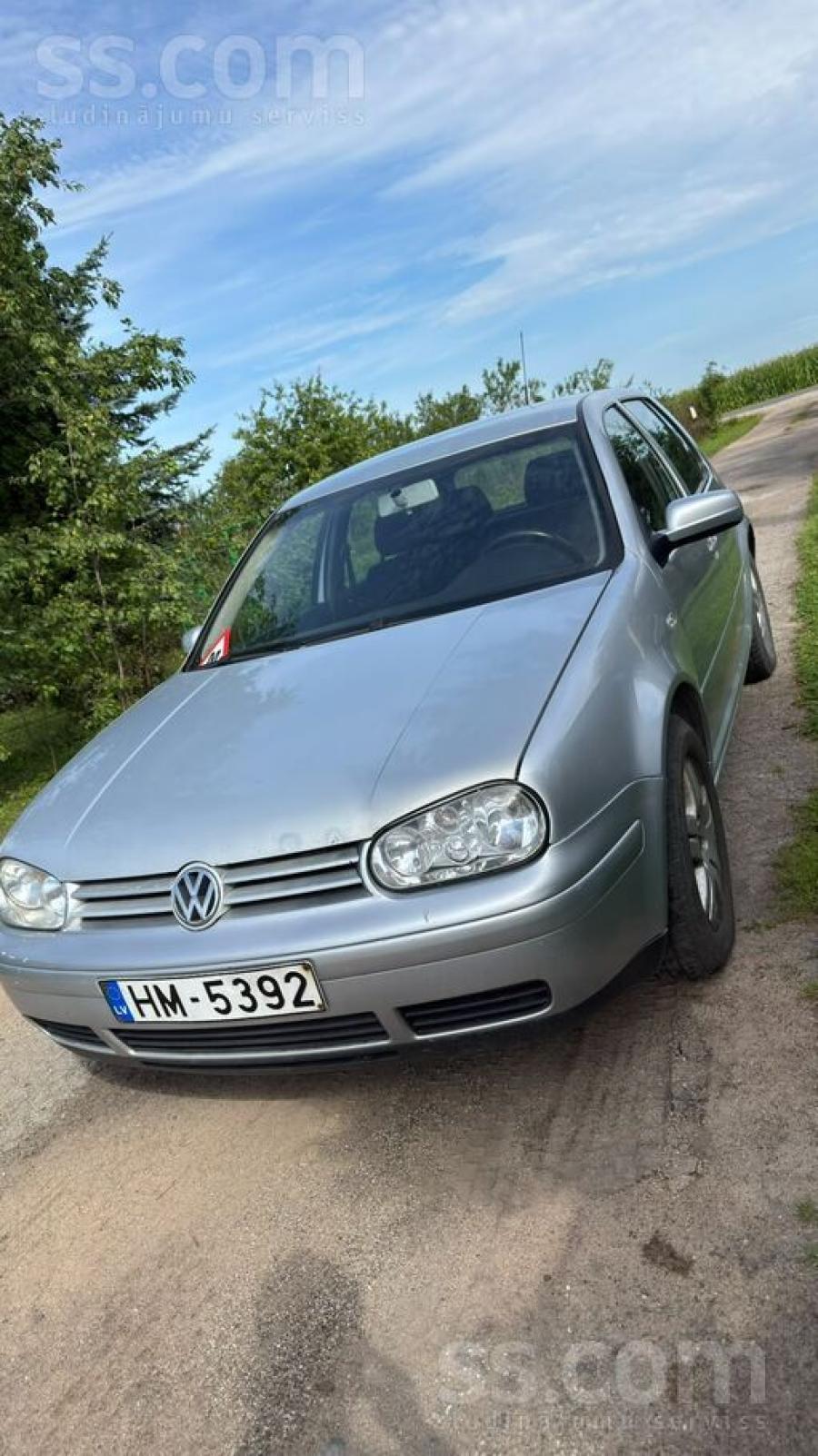 Pelēks Volkswagen Golf 2004 Rīga, ar dzinēja tilpumu 1.90 L un nobraukumu 296 tūkst. km par 1700 €, foto 4 vietnē AUTOMOTO.COM.LV