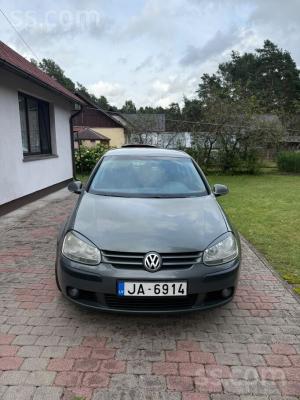 Pelēks Volkswagen Golf 2004 Rīga, ar dzinēja tilpumu 1.90 L un nobraukumu 320 tūkst. km par 1600 €, foto 7 vietnē AUTOMOTO.COM.LV