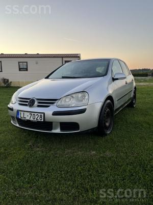 Pelēks Volkswagen Golf 2004 Rīga, ar dzinēja tilpumu 1.90 L un nobraukumu 322 tūkst. km par 1450 €, foto 3 vietnē AUTOMOTO.COM.LV