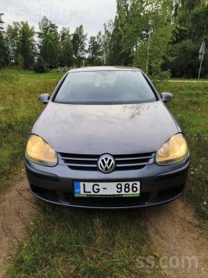 Pelēks Volkswagen Golf 2004 Rēzekne, ar dzinēja tilpumu 1.90 L un nobraukumu 431 tūkst. km par 650 €, foto 6 vietnē AUTOMOTO.COM.LV