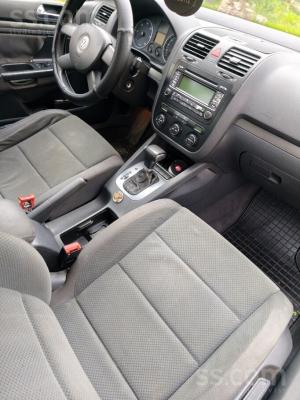 Pelēks Volkswagen Golf 2004 Rēzekne, ar dzinēja tilpumu 1.90 L un nobraukumu 431 tūkst. km par 650 €, foto 9 vietnē AUTOMOTO.COM.LV