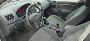 Grey Volkswagen Golf 2004 in Cesis, with an engine capacity of 2.00 L and mileage of 330 thousand km for 2050 €, photo 11 on AUTOMOTO.COM.LV