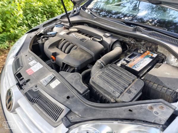 Pelēks Volkswagen Golf 2004 Kauņa, ar dzinēja tilpumu 1.60 L un nobraukumu 251 tūkst. km par 1950 €, foto 8 vietnē AUTOMOTO.COM.LV