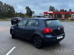 Grey Volkswagen Golf 2004 in Riga, with an engine capacity of 2.00 L and mileage of 437 thousand km for 950 €, photo 5 on AUTOMOTO.COM.LV