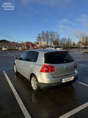 Grey Volkswagen Golf 2005 in Kaunas, with an engine capacity of 1.90 L and mileage of 295 thousand km for 1550 €, photo 3 on AUTOMOTO.COM.LV