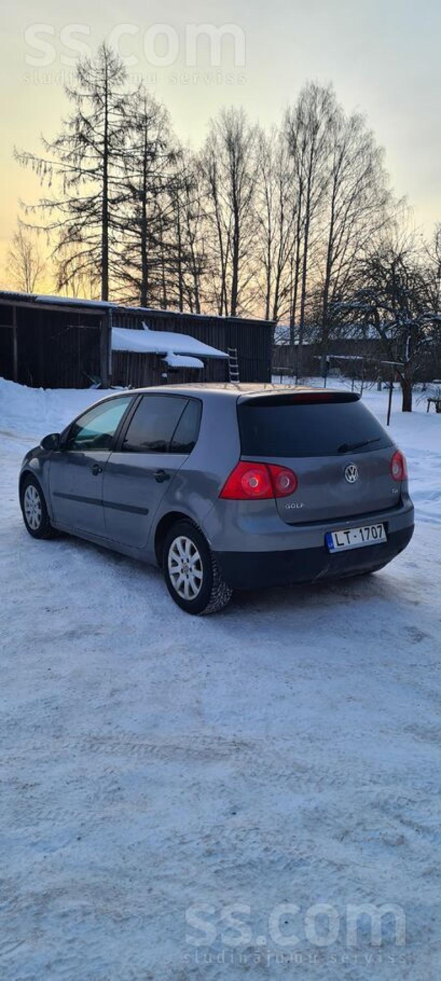 Grey Volkswagen Golf 2005 in Gulbene, with an engine capacity of 1.90 L and mileage of 450 thousand km for 1750 €, photo 3 on AUTOMOTO.COM.LV