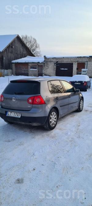 Grey Volkswagen Golf 2005 in Gulbene, with an engine capacity of 1.90 L and mileage of 450 thousand km for 1750 €, photo 4 on AUTOMOTO.COM.LV