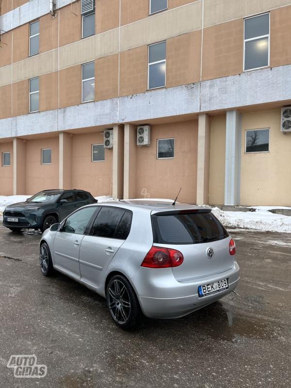 Grey Volkswagen Golf 2005 in Siauliai, with an engine capacity of 1.90 L and mileage of 374 thousand km for 700 €, photo 1 on AUTOMOTO.COM.LV