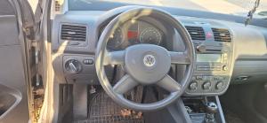 Grey Volkswagen Golf 2005 in Vilnius, with an engine capacity of 1.90 L and mileage of 313 thousand km for 850 €, photo 3 on AUTOMOTO.COM.LV