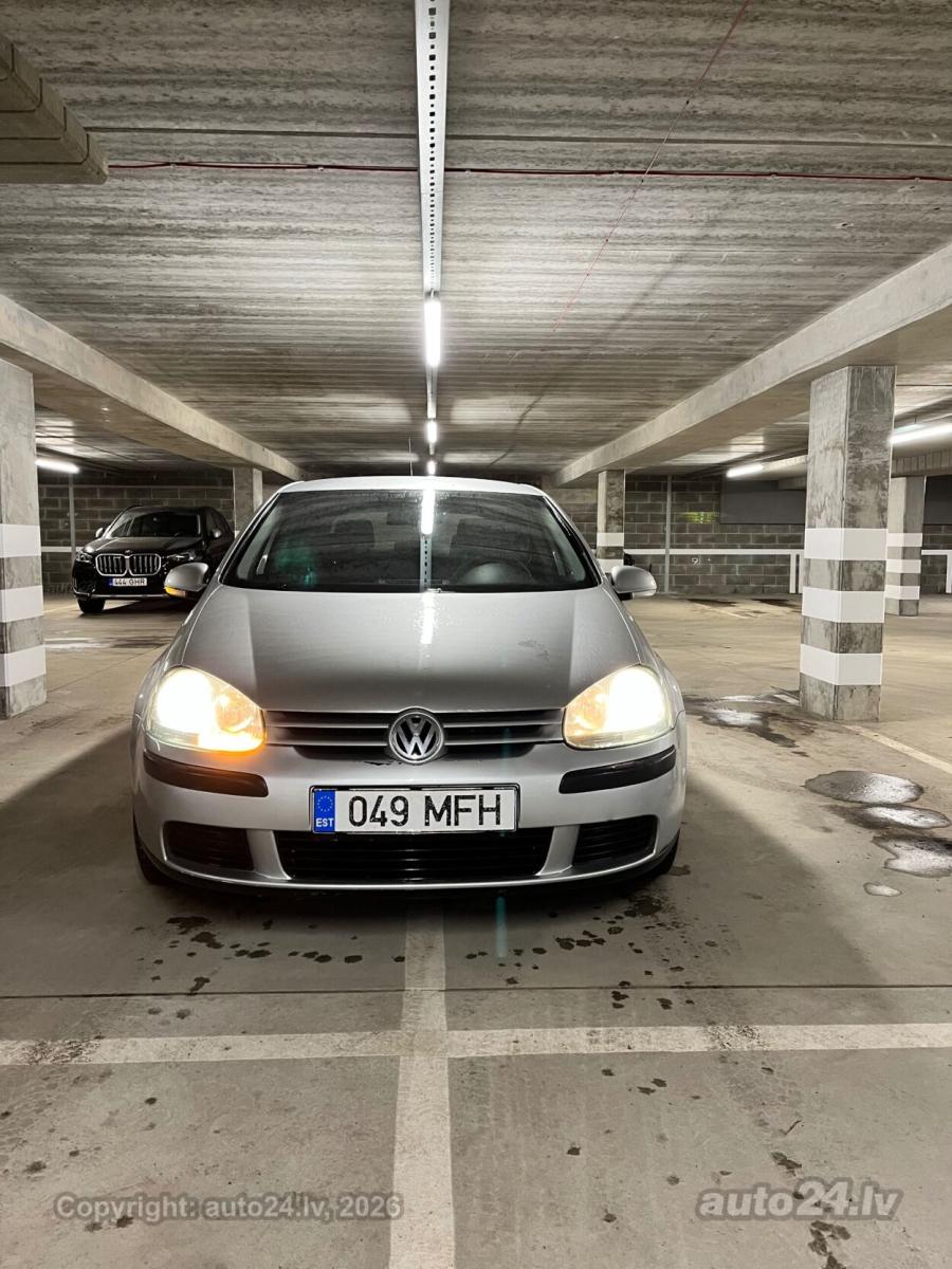 Pelēks Volkswagen Golf 2005 Tallina, ar dzinēja tilpumu 1.40 L un nobraukumu 368 tūkst. km par 700 €, foto 3 vietnē AUTOMOTO.COM.LV
