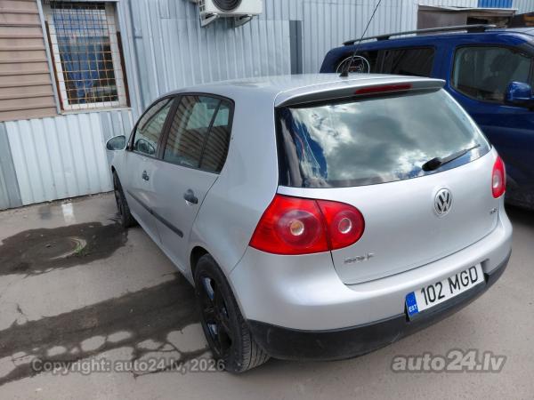 Grey Volkswagen Golf 2005 in Tallinn, with an engine capacity of 1.40 L and mileage of 0 thousand km for 450 €, photo 3 on AUTOMOTO.COM.LV