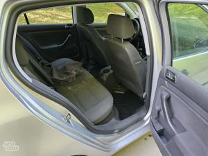 Grey Volkswagen Golf 2005 in Alytus, with an engine capacity of 1.90 L and mileage of 295 thousand km for 999 €, photo 14 on AUTOMOTO.COM.LV