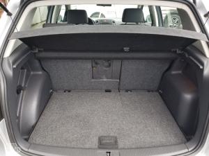 Pelēks Volkswagen Golf 2005 Kauņa, ar dzinēja tilpumu 1.90 L un nobraukumu 390 tūkst. km par 1199 €, foto 16 vietnē AUTOMOTO.COM.LV