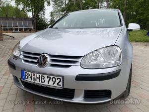Pelēks Volkswagen Golf 2005 Tartu, ar dzinēja tilpumu 1.40 L un nobraukumu 147 tūkst. km par 3999 €, foto 4 vietnē AUTOMOTO.COM.LV