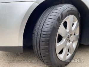 Pelēks Volkswagen Golf 2005 Tartu, ar dzinēja tilpumu 1.40 L un nobraukumu 147 tūkst. km par 3999 €, foto 11 vietnē AUTOMOTO.COM.LV