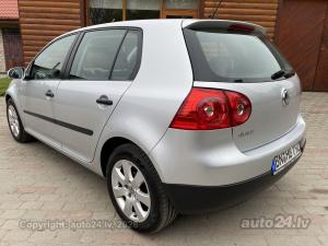 Pelēks Volkswagen Golf 2005 Tartu, ar dzinēja tilpumu 1.40 L un nobraukumu 147 tūkst. km par 3999 €, foto 12 vietnē AUTOMOTO.COM.LV