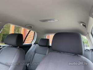 Pelēks Volkswagen Golf 2005 Tartu, ar dzinēja tilpumu 1.40 L un nobraukumu 147 tūkst. km par 3999 €, foto 24 vietnē AUTOMOTO.COM.LV