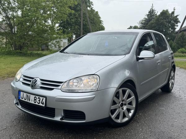 Grey Volkswagen Golf 2005 in Panevezys, with an engine capacity of 1.90 L and mileage of 299 thousand km for 1899 €, photo 4 on AUTOMOTO.COM.LV