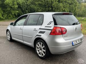 Pelēks Volkswagen Golf 2005 Panevēža, ar dzinēja tilpumu 1.90 L un nobraukumu 299 tūkst. km par 1899 €, foto 10 vietnē AUTOMOTO.COM.LV