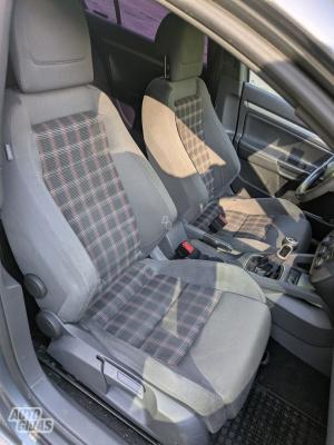Grey Volkswagen Golf 2005 in Visaginas, with an engine capacity of 2.00 L and mileage of 282 thousand km for 2300 €, photo 11 on AUTOMOTO.COM.LV