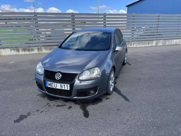 Grey Volkswagen Golf 2005 in Kaunas, with an engine capacity of 1.90 L and mileage of 339 thousand km for 2200 €, photo 3 on AUTOMOTO.COM.LV