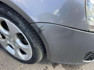 Grey Volkswagen Golf 2005 in Kaunas, with an engine capacity of 1.90 L and mileage of 339 thousand km for 2200 €, photo 13 on AUTOMOTO.COM.LV