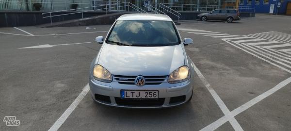 Grey Volkswagen Golf 2005 in Alytus, with an engine capacity of 1.60 L and mileage of 240 thousand km for 850 €, photo 2 on AUTOMOTO.COM.LV