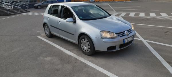Grey Volkswagen Golf 2005 in Alytus, with an engine capacity of 1.60 L and mileage of 240 thousand km for 850 €, photo 3 on AUTOMOTO.COM.LV