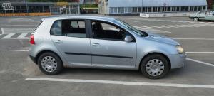Pelēks Volkswagen Golf 2005 Alīta, ar dzinēja tilpumu 1.60 L un nobraukumu 240 tūkst. km par 850 €, foto 5 vietnē AUTOMOTO.COM.LV