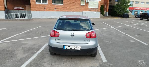 Grey Volkswagen Golf 2005 in Alytus, with an engine capacity of 1.60 L and mileage of 240 thousand km for 850 €, photo 6 on AUTOMOTO.COM.LV