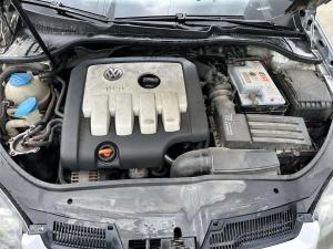 Grey Volkswagen Golf 2005 in Kaunas, with an engine capacity of 1.97 L and mileage of 307 thousand km for 2700 €, photo 6 on AUTOMOTO.COM.LV