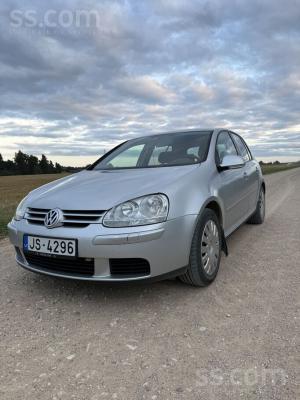 Серый Фольксваген Гольф 2005 в Валмиера, объемом двигателя 1.90 л и пробегом 271 тыс. км за 1495 €, фото 9 на AUTOMOTO.COM.LV