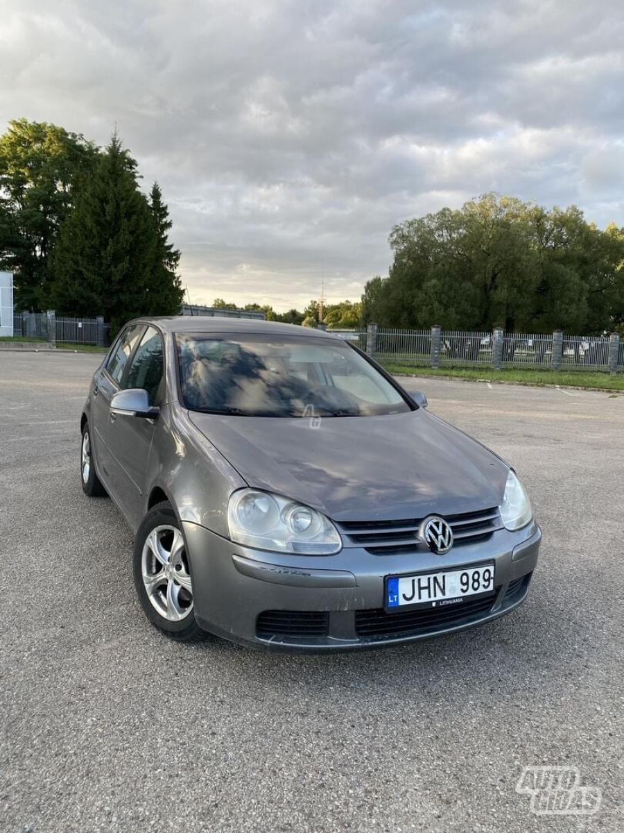 Grey Volkswagen Golf 2005 in Kaunas, with an engine capacity of 1.90 L and mileage of 464 thousand km for 750 €, photo 1 on AUTOMOTO.COM.LV