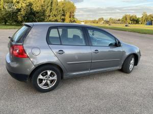 Grey Volkswagen Golf 2005 in Kaunas, with an engine capacity of 1.90 L and mileage of 464 thousand km for 750 €, photo 4 on AUTOMOTO.COM.LV
