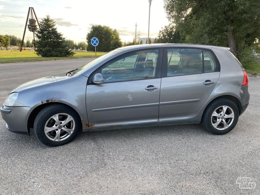 Grey Volkswagen Golf 2005 in Kaunas, with an engine capacity of 1.90 L and mileage of 464 thousand km for 750 €, photo 7 on AUTOMOTO.COM.LV