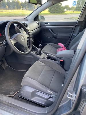 Grey Volkswagen Golf 2005 in Kaunas, with an engine capacity of 1.90 L and mileage of 464 thousand km for 750 €, photo 10 on AUTOMOTO.COM.LV
