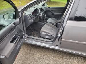 Pelēks Volkswagen Golf 2005 Jūrmala, ar dzinēja tilpumu 1.90 L un nobraukumu 215 tūkst. km par 2250 €, foto 6 vietnē AUTOMOTO.COM.LV