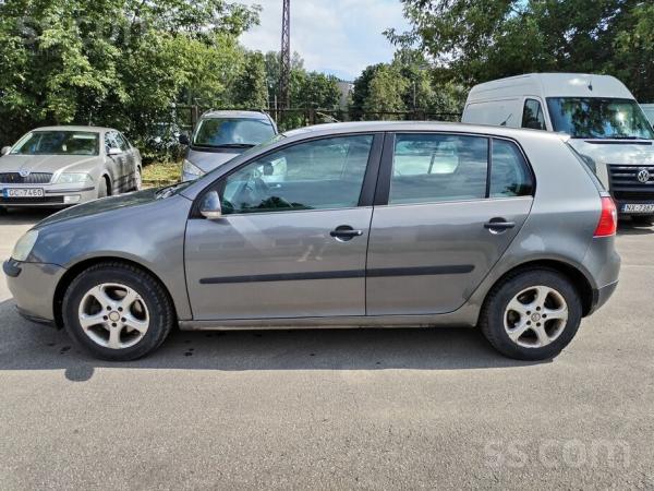 Grey Volkswagen Golf 2006 in Riga, with an engine capacity of 1.90 L and mileage of 246 thousand km for 900 €, photo 2 on AUTOMOTO.COM.LV