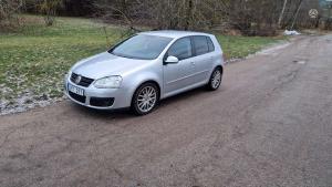 Grey Volkswagen Golf 2006 in Vilnius, with an engine capacity of 2.00 L and mileage of 278 thousand km for 2100 €, photo  on AUTOMOTO.COM.LV