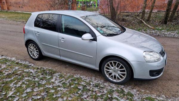 Grey Volkswagen Golf 2006 in Vilnius, with an engine capacity of 2.00 L and mileage of 278 thousand km for 2100 €, photo 2 on AUTOMOTO.COM.LV