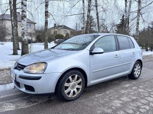 Pelēks Volkswagen Golf 2006 Kauņa, ar dzinēja tilpumu 2.00 L un nobraukumu 345 tūkst. km par 1390 €, foto 3 vietnē AUTOMOTO.COM.LV