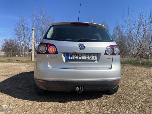 Grey Volkswagen Golf 2006 in Vilnius, with an engine capacity of 1.90 L and mileage of 371 thousand km for 500 €, photo 9 on AUTOMOTO.COM.LV