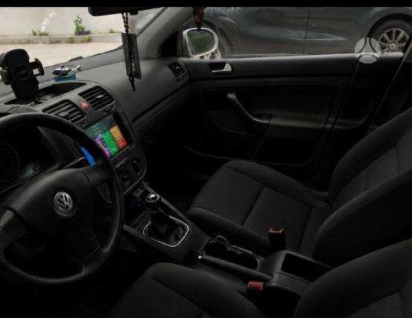 Grey Volkswagen Golf 2006 in Kaunas, with an engine capacity of 1.60 L and mileage of 130 thousand km for 1800 €, photo 8 on AUTOMOTO.COM.LV
